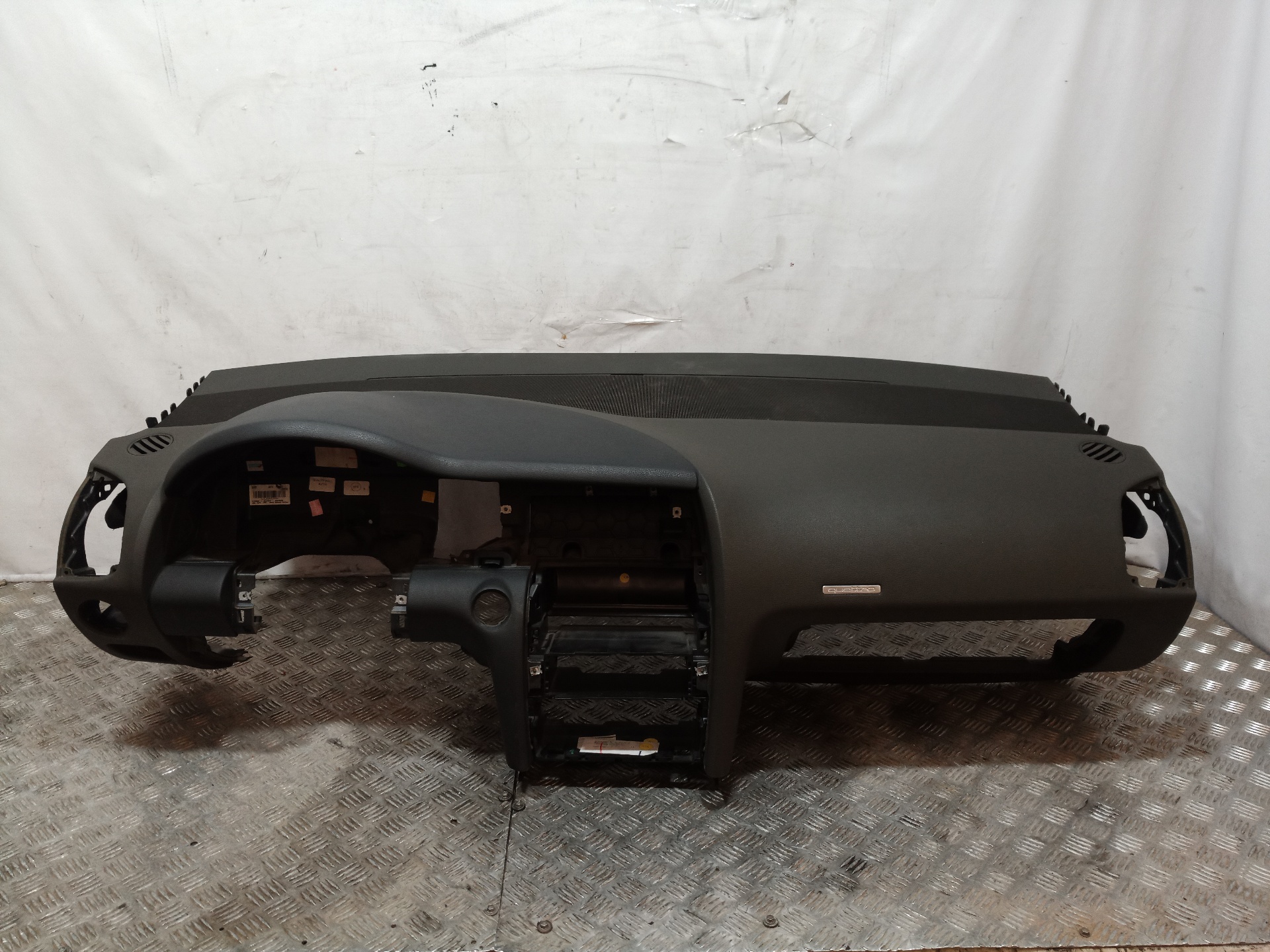 Tableau de bord AUDI Q7 (4LB) 3.0 TDI quattro 12322054 | B-Parts