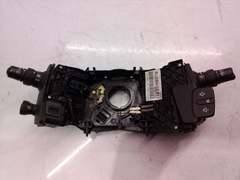 Comutador RENAULT SCÉNIC II (JM0/1_) 1.5 dCi (JM1E, JM16) 8517332 | B-Parts