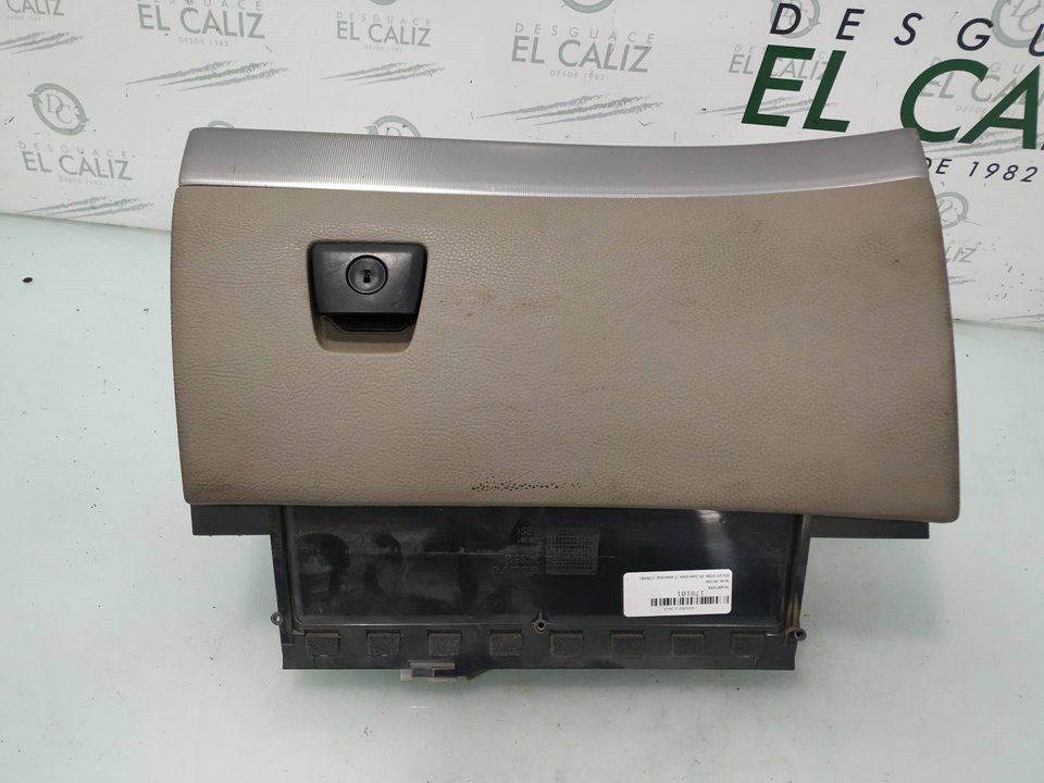 Glove box VOLVO XC90 I (275) D5 AWD 8204844 | B-Parts