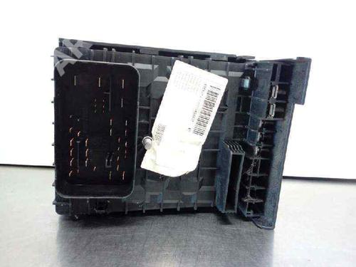 Fuse box VW CADDY III Box Body/MPV (2KA, 2KH, 2CA, 2CH) 1.9 TDI 8460670 ...