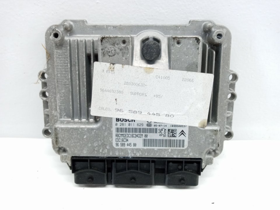 Engine control unit (ECU) CITROËN C4 I (LC_) 1.6 HDi 8645758 | B-Parts