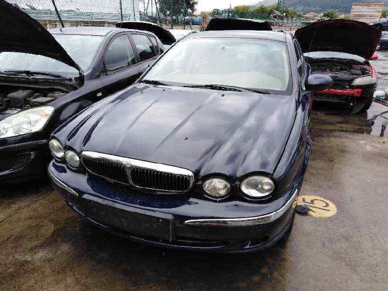 Left front fog light JAGUAR X-TYPE I (X400) 2.5 V6 All-wheel Drive ...