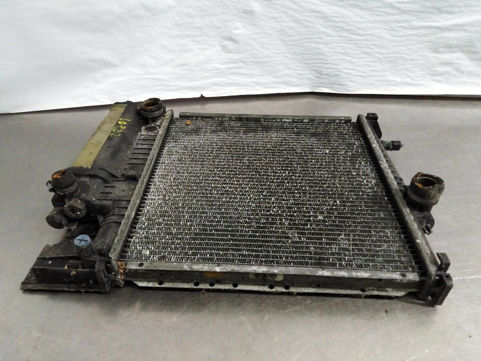 Water radiator BMW 3 (E36) 318 i 8469386 | B-Parts
