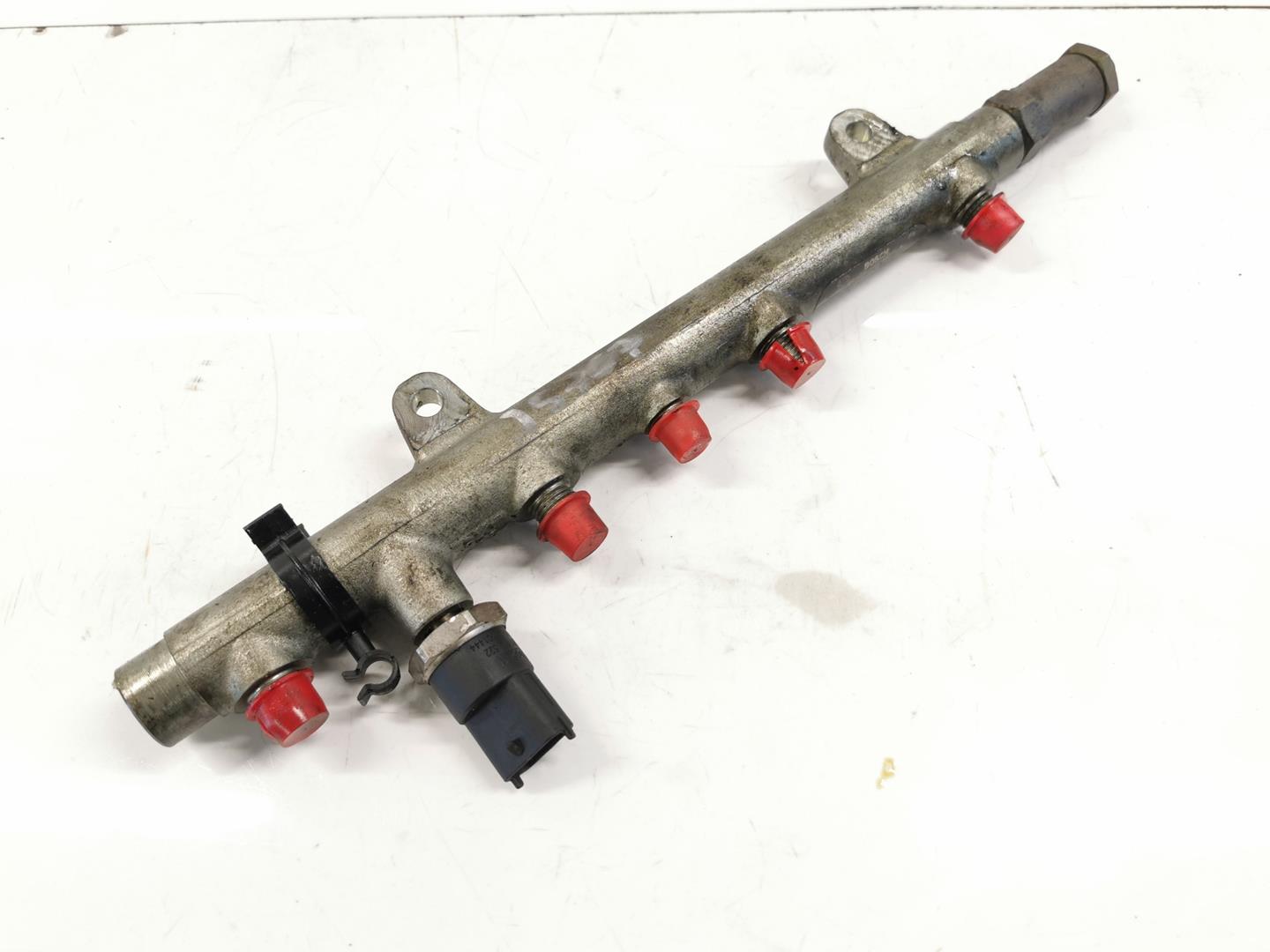 Injection rail RENAULT TRAFIC II Bus (JL) 1.9 dCI 100 (JL0C) 13373115 ...