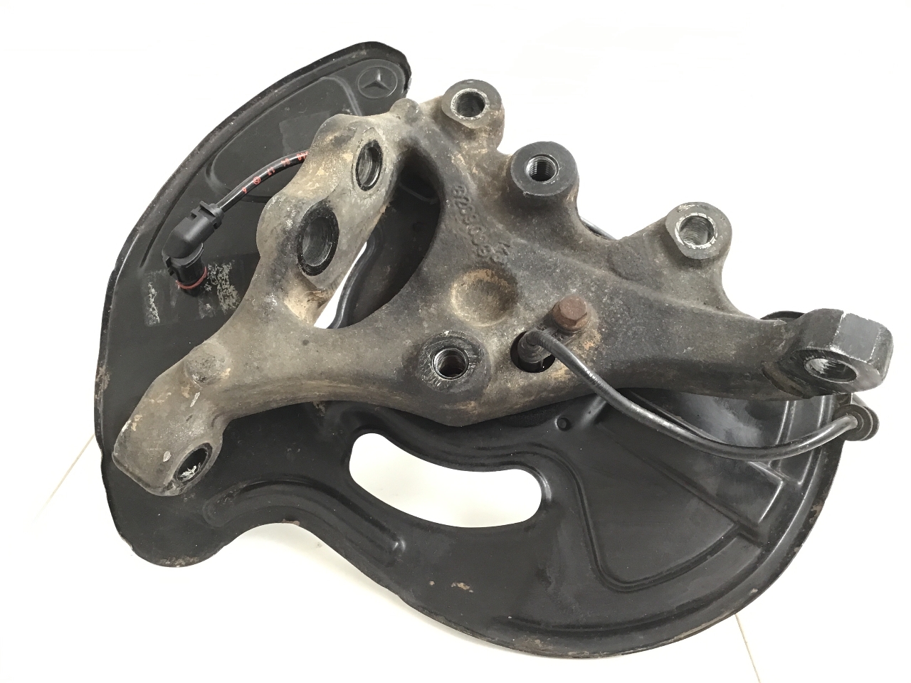 Left front steering knuckle MERCEDES-BENZ SLK (R171) 280 (171.454 ...
