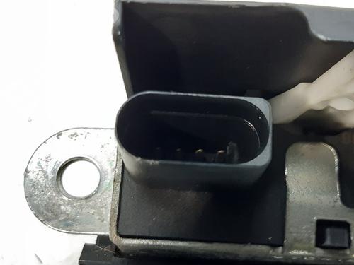 Tailgate lock SEAT LEON (1P1) 2.0 TDI 8697661 | B-Parts