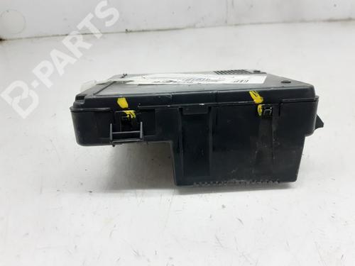 Boîte à Fusibles RENAULT MEGANE II (BM0/1_, CM0/1_) 1.5 dCi (BM0F, BM0T ...