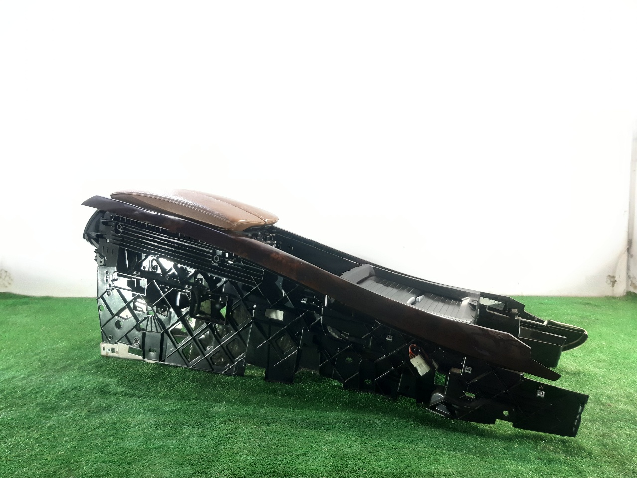 Armrest / Center console BMW X5 (E70) 3.0 d 7709257 | B-Parts