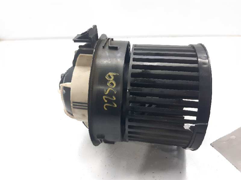 Heater blower motor PEUGEOT 308 I (4A_, 4C_) 13997948 | B-Parts