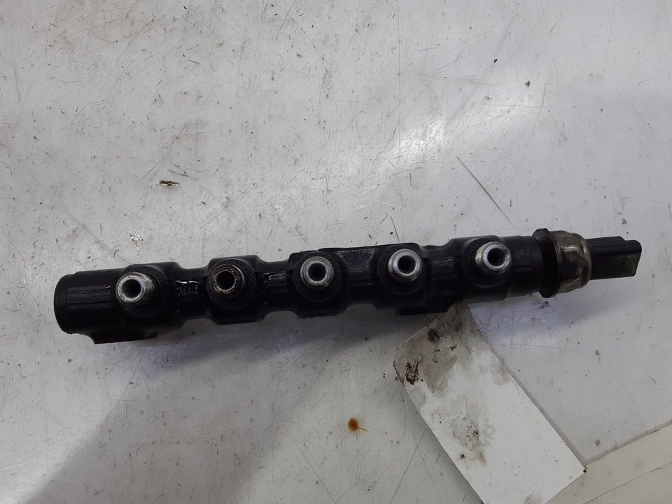 Injection rail PEUGEOT 308 I (4A_, 4C_) 1.6 HDi 8879543 | B-Parts