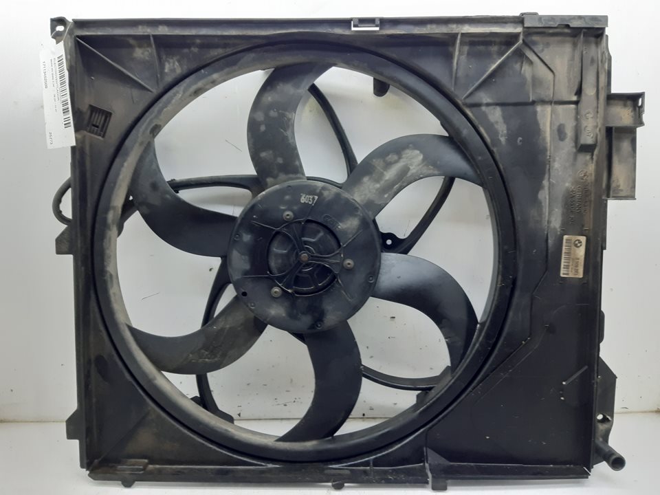 Radiator fan BMW X3 (E83) 2.0 d 8357596 | B-Parts