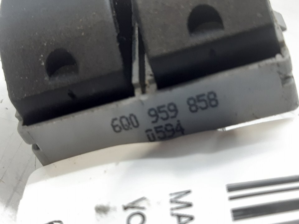 Left front window switch VW POLO (9N_) 1.4 16V 9953387 | B-Parts