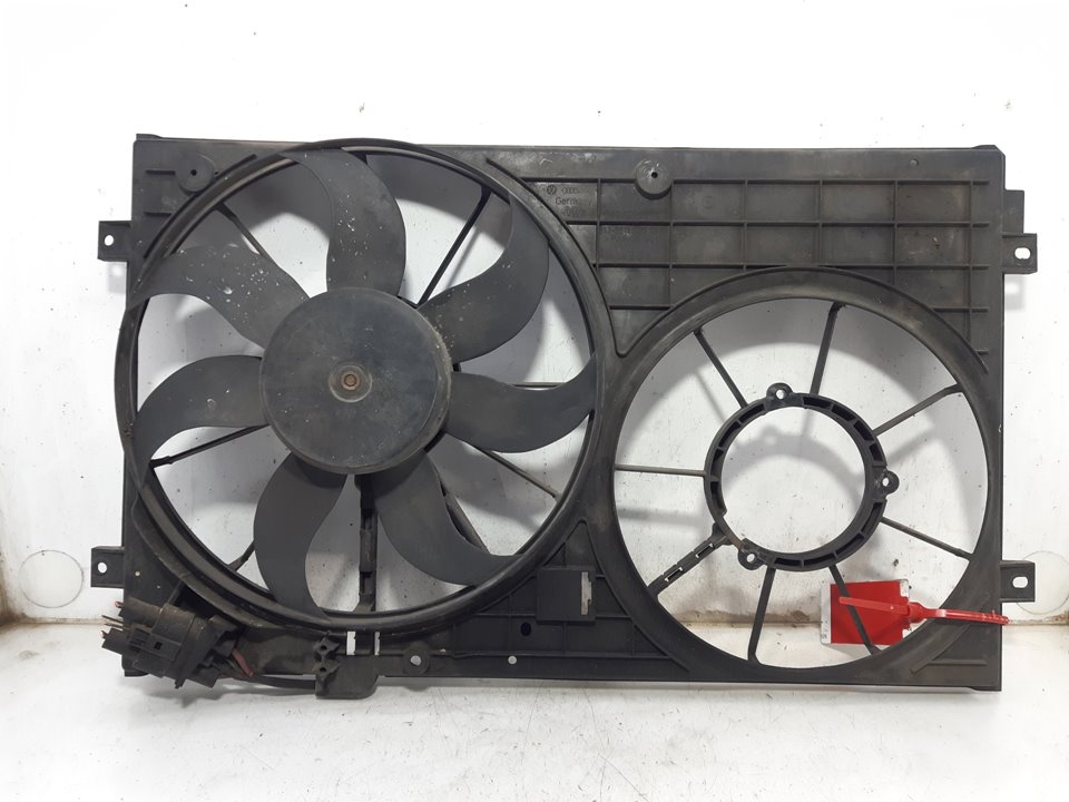 Radiator fan AUDI A3 Sportback (8PA) 1.9 TDI 9042924 | B-Parts