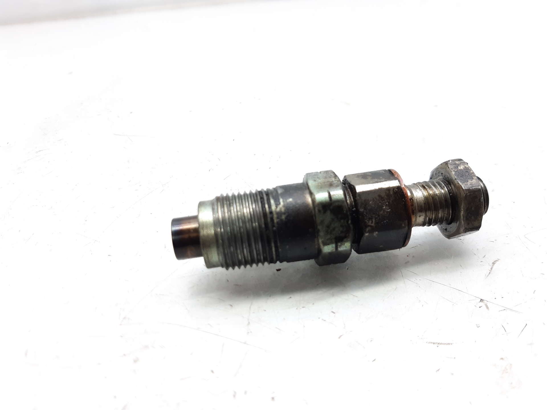 Injector FORD MAVERICK (UDS, UNS) 2.7 TD 7351423 | B-Parts