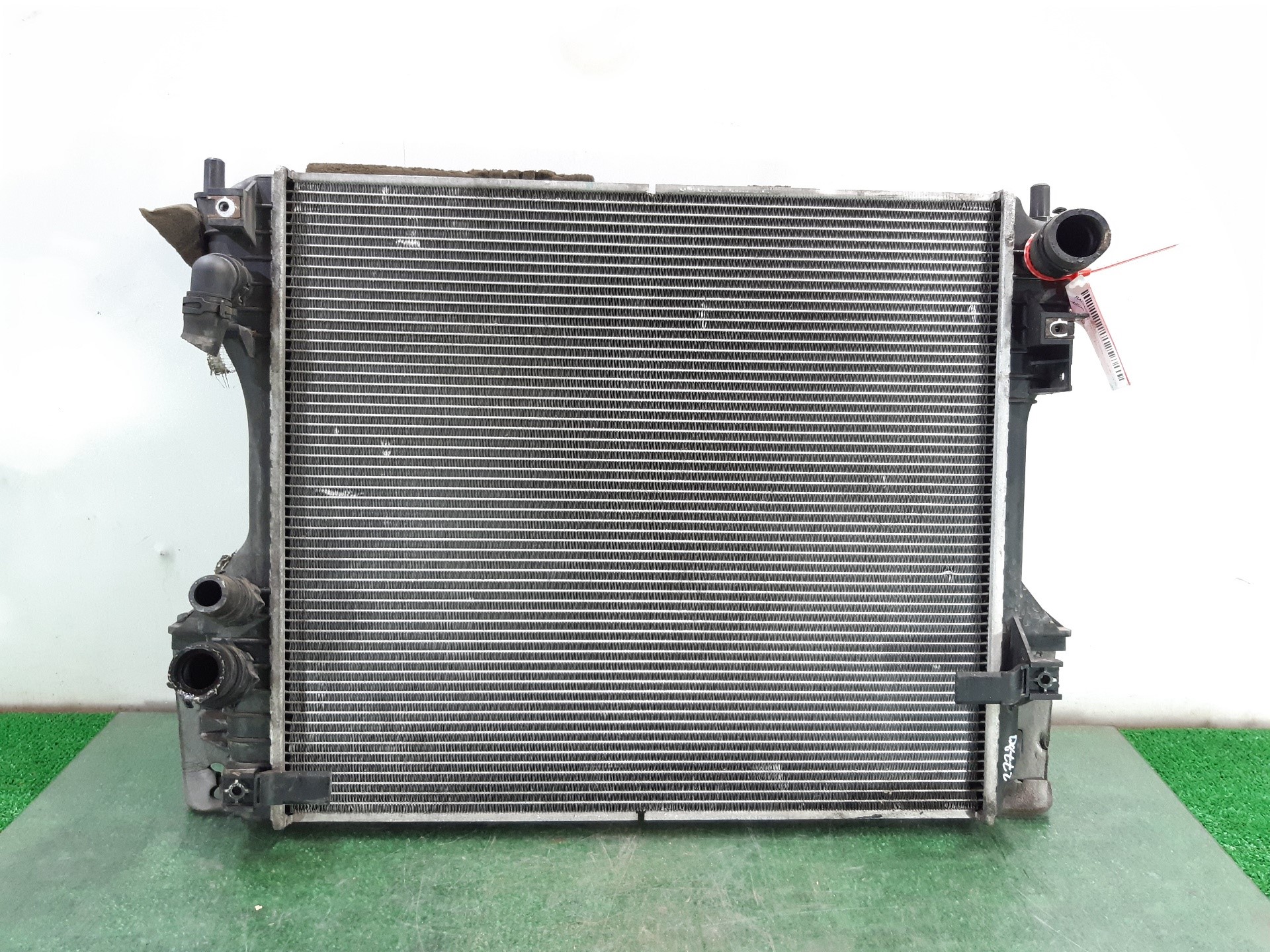 Water radiator JAGUAR XF I (X250) 3.0 D 9836430 | B-Parts