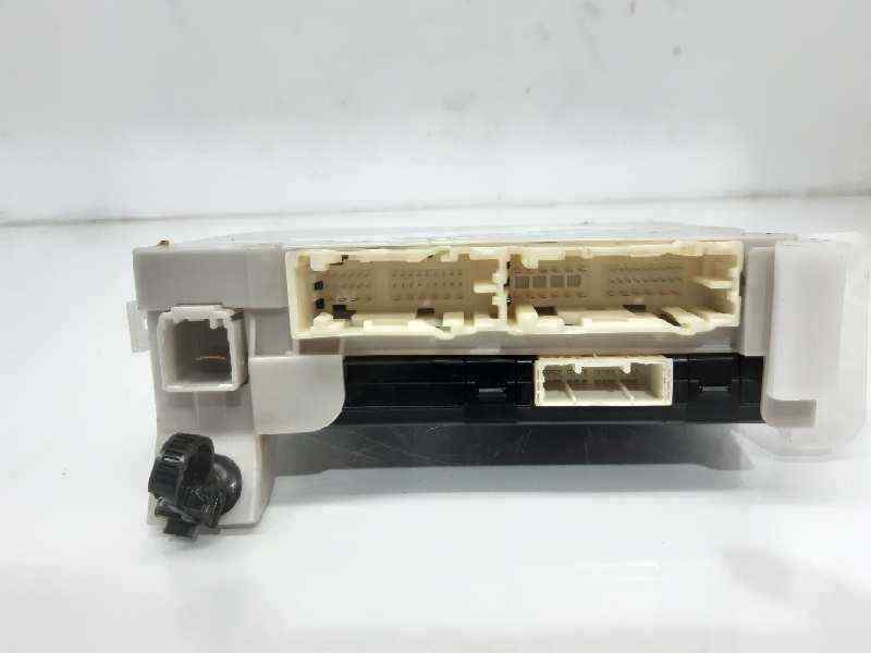 Fuse Box Toyota Yaris at Nicole Drinkard blog