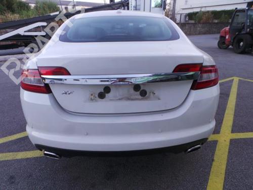Rear bumper reinforcement JAGUAR XF (X250) 2.7 D | B-Parts