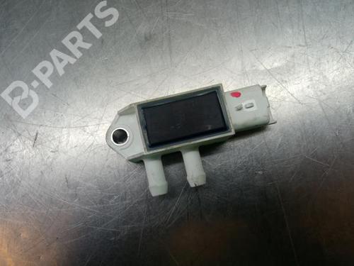 Electronic sensor RENAULT CAPTUR II Blue dCi 115 (HFAD) 9818372 | B-Parts