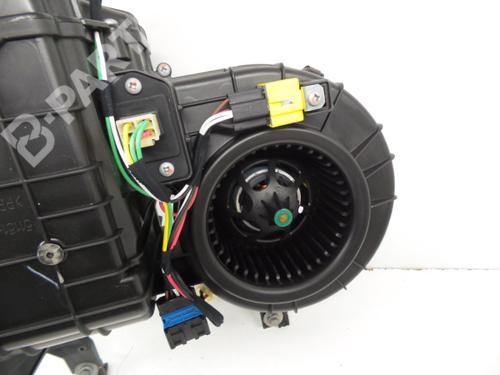 Heater matrix box RENAULT TRAFIC III Bus (JG_) 1.6 dCi 125 (JGMH) C ...