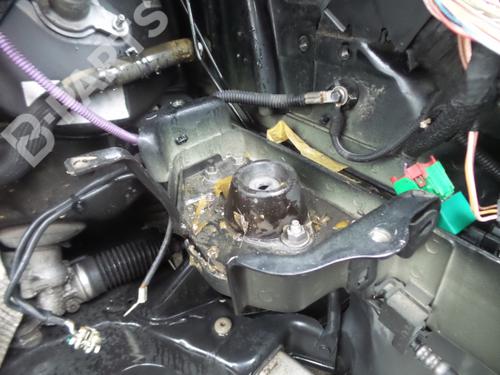 Engine mount PEUGEOT 308 I (4A_, 4C_) 1.6 HDi 733909 | B-Parts