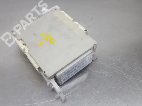 Fuse box TOYOTA YARIS (_P13_) 1.3 (NSP130_) 4932903 | B-Parts