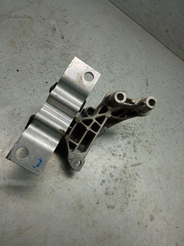 Engine mount DACIA DUSTER (HM_) 1.6 SCe 115 (HMM1) 11751218 | B-Parts