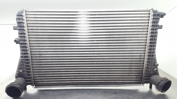 Intercooler VW GOLF V (1K1) 3111298 | B-Parts