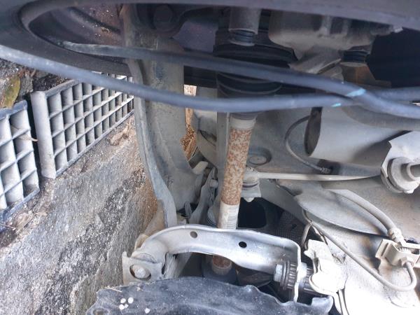 Right front suspension arm RENAULT CLIO IV (BH_) 1.5 dCi 75 11760721 ...