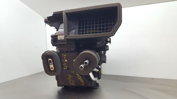 Heater matrix box DACIA SANDERO II TCe 90 (B8M1, B8MA, B8AC) 3682989 ...