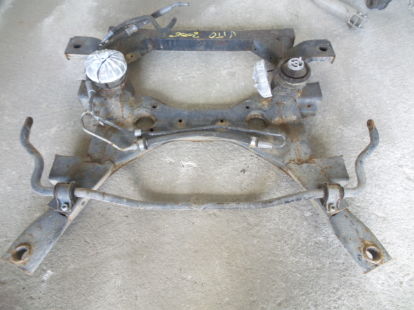 Subframe MERCEDES-BENZ VITO / MIXTO Van (W639) | B-Parts