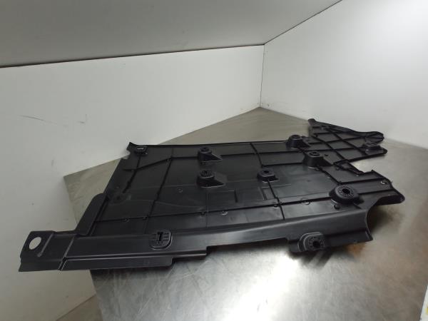 Engine under cover RENAULT CAPTUR II (HF_) 7814949 | B-Parts