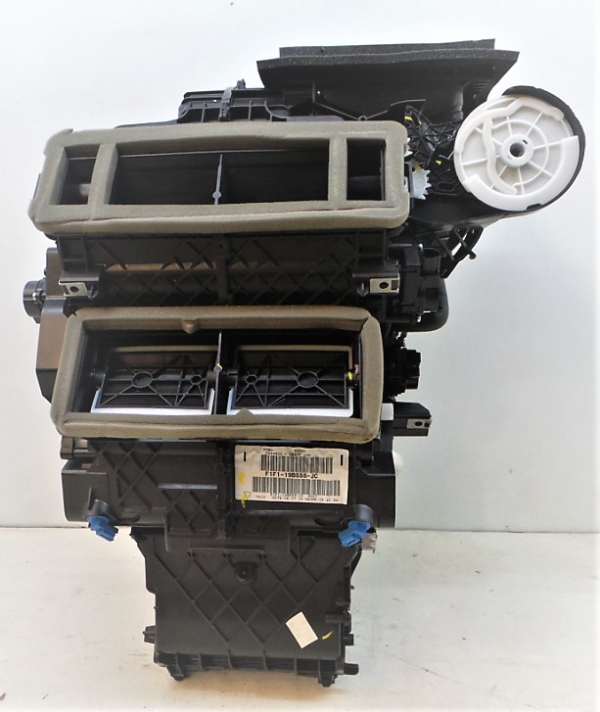 Heater matrix box FORD C-MAX II (DXA/CB7, DXA/CEU) 1.0 EcoBoost 3201250 ...