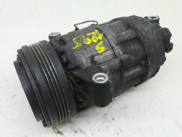 AC compressor BMW X3 (E83) 2.0 d 3111024 | B-Parts