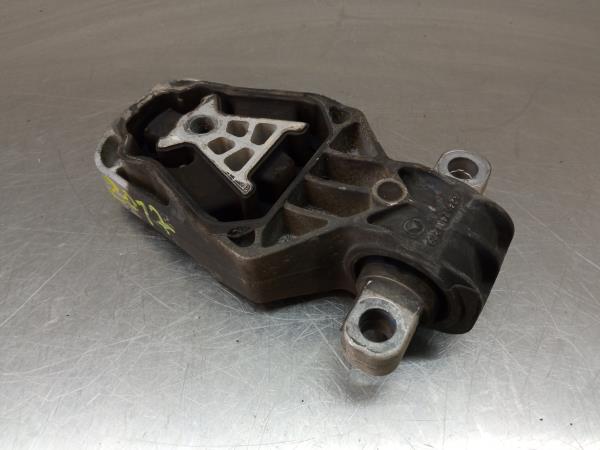 Gearbox mount MERCEDES-BENZ GLA-CLASS (X156) GLA 200 CDI / d (156.908 ...