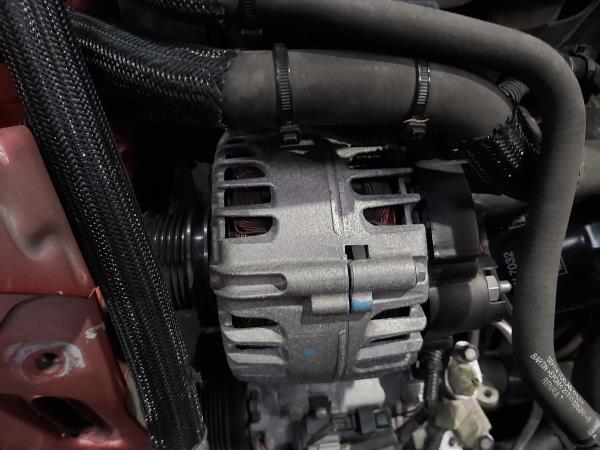 Alternator RENAULT CLIO IV (BH_) 1.5 dCi 75 6812748 | B-Parts