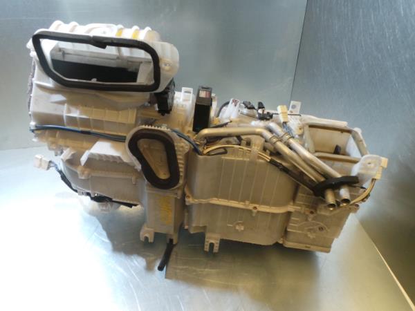 Heater matrix box TOYOTA YARIS (_P9_) 1.4 D-4D (NLP90_) 6789600 | B-Parts