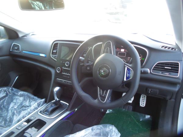 Fensterheberschalter links vorne RENAULT MEGANE IV Grandtour (K9A/M/N ...