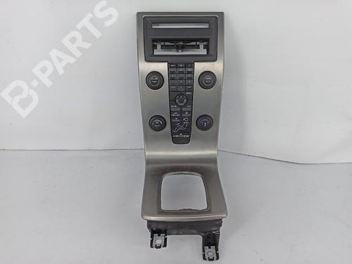 Climate control VOLVO V50 (545) 2.0 D 10006899 | B-Parts