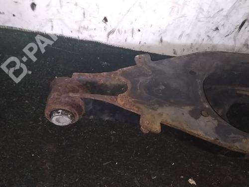 Left rear suspension arm MERCEDES-BENZ C-CLASS (W202) 6172190 | B-Parts