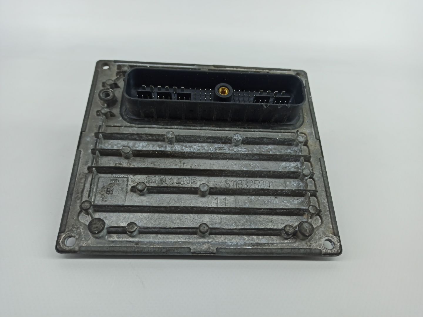Engine control unit (ECU) FORD FIESTA V (JH_, JD_) 1.25 16V 6444779 | B ...