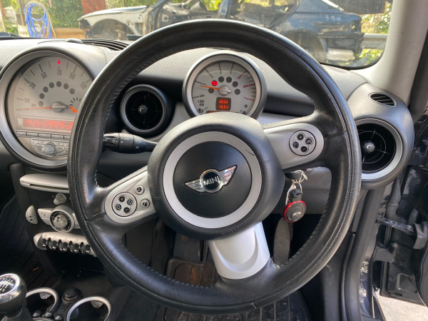 Rear wiper motor MINI MINI (R56) Cooper D 6763-6 932 013 -04 | B-Parts