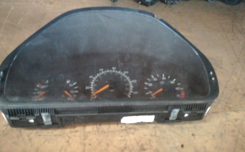 Instrument cluster MERCEDES-BENZ C-CLASS (W202) C 180 (202.018) 6177601 ...