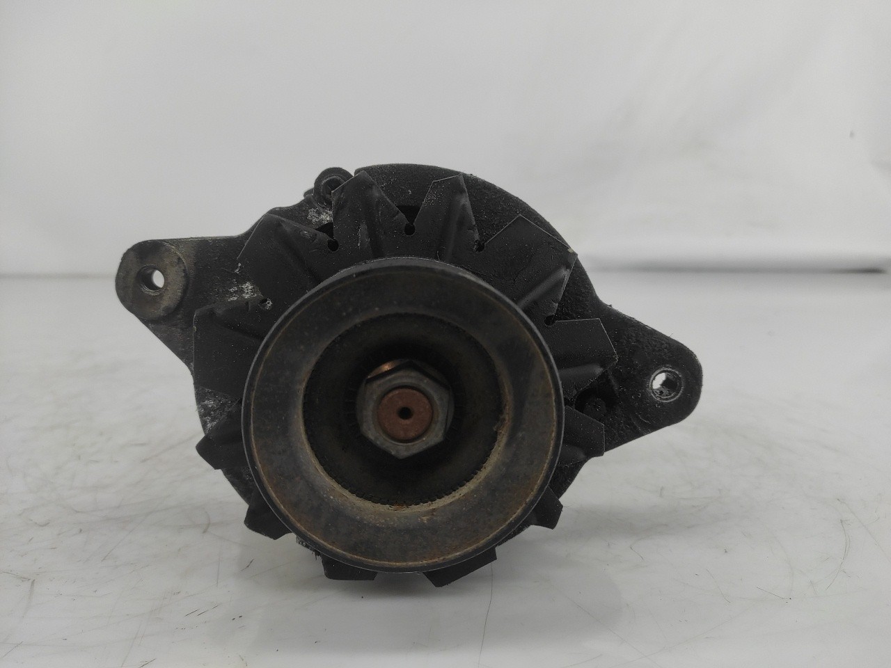 Alternator HYUNDAI H100 Platform/Chassis 2.5 D 8122446 | B-Parts