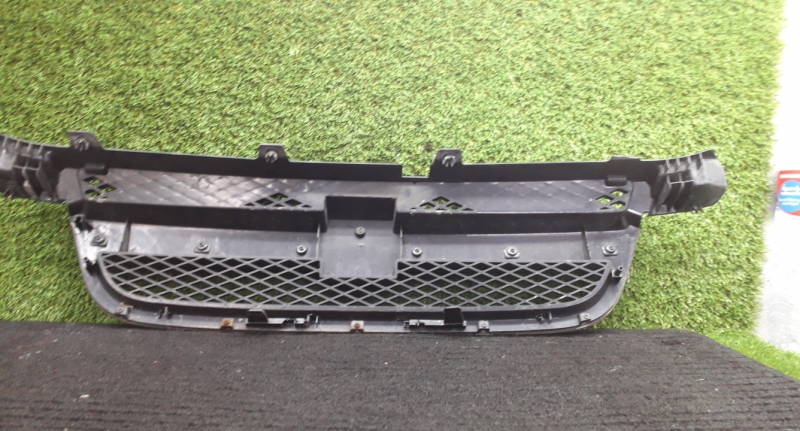 Front grille CHEVROLET AVEO / KALOS Hatchback (T250, T255) 1.2 6199514 ...