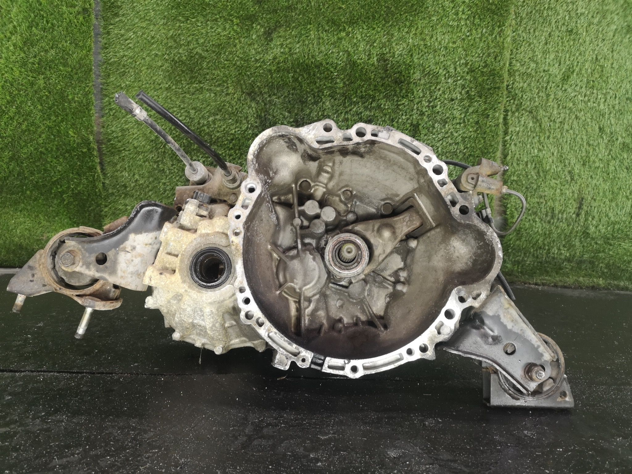 Manual gearbox TOYOTA COROLLA (_E10_) 1.6 (AE101) 7004709 | B-Parts