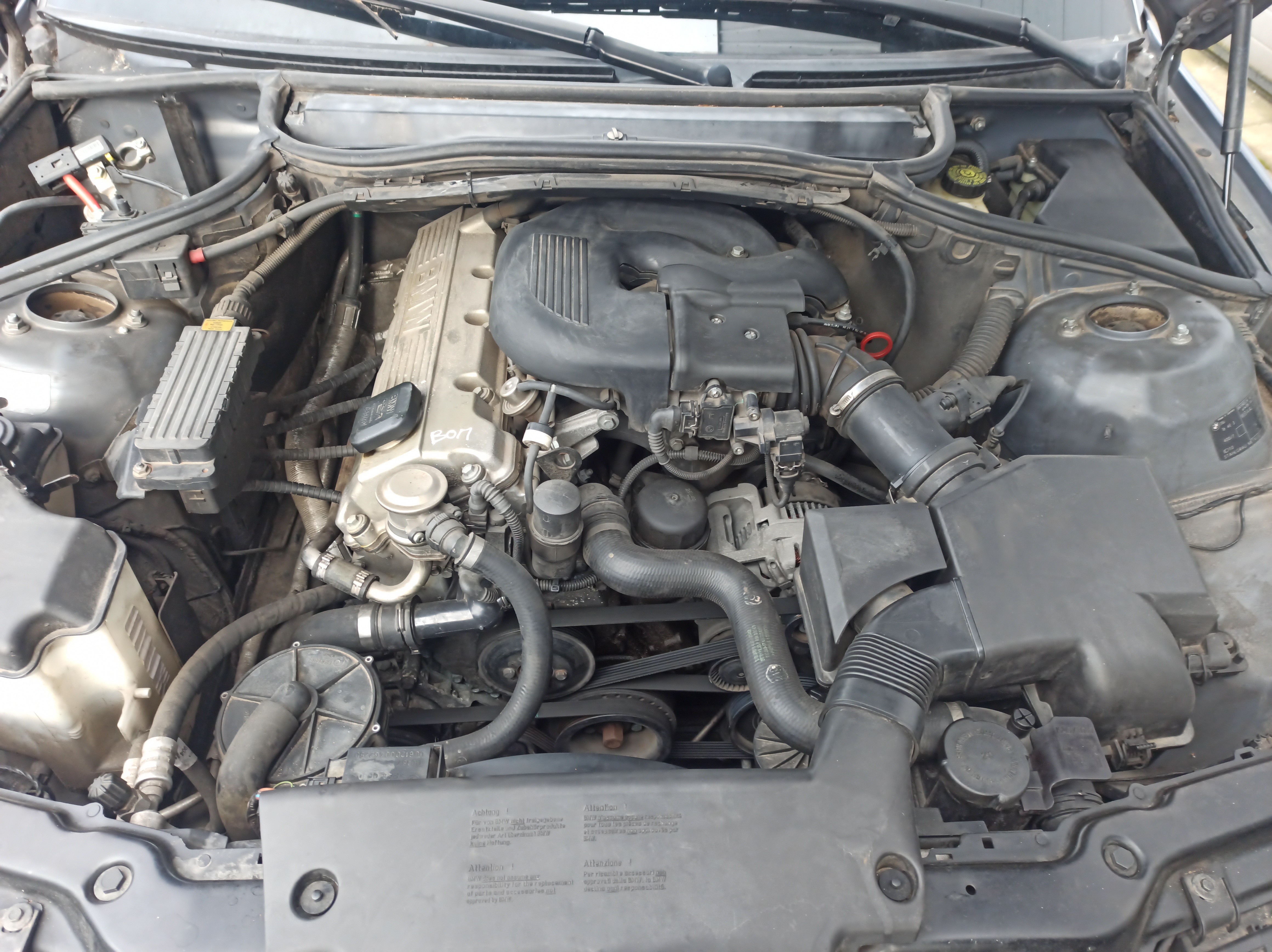 2000 bmw 316i engine