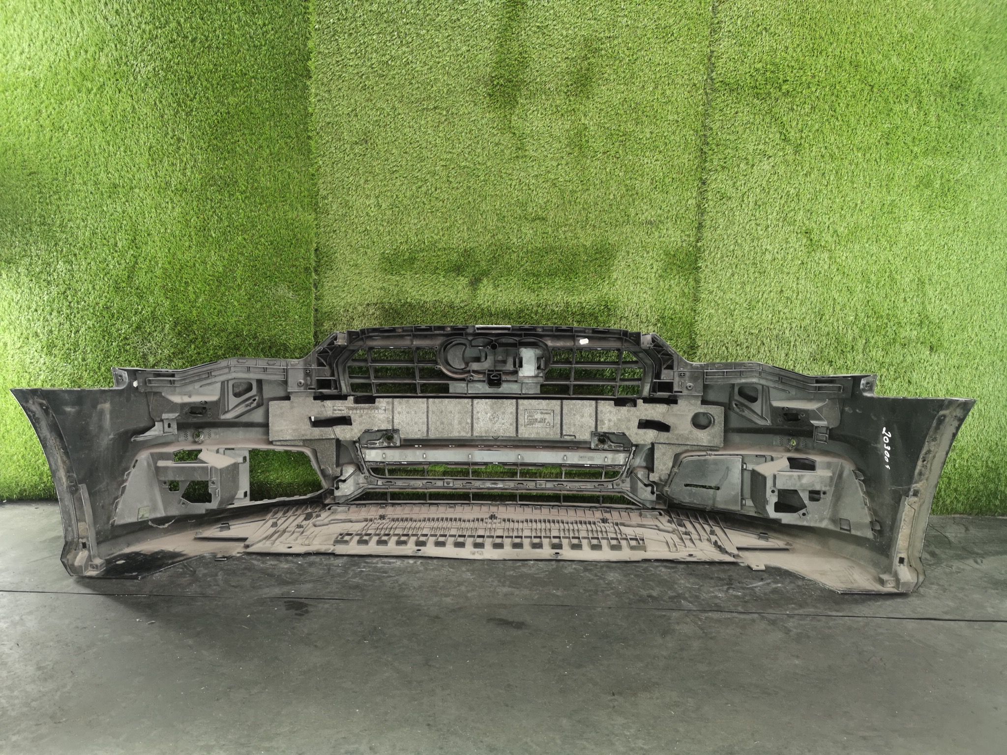 Front bumper AUDI A6 (4G2, 4GC, C7) 4G0807437AC | B-Parts