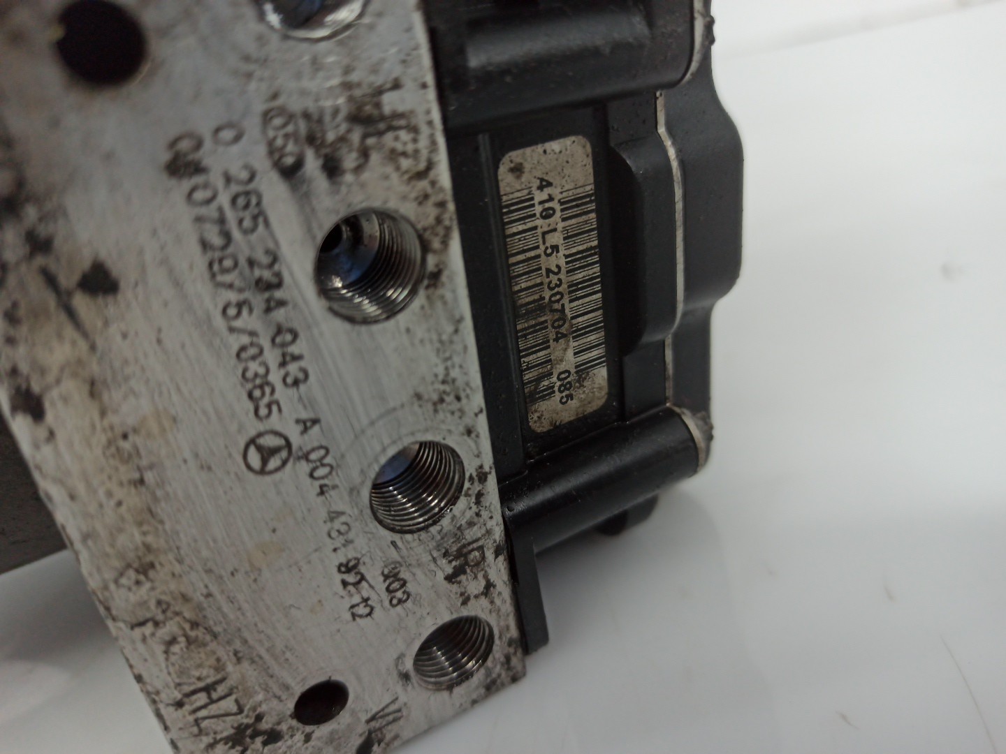 ABS pump MERCEDES-BENZ A-CLASS (W169) A 170 (169.032, 169.332) 8313277 ...