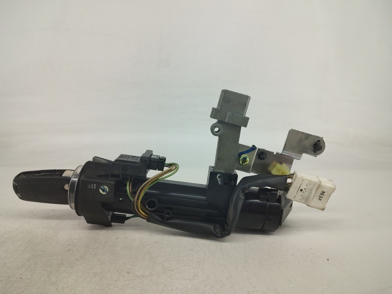 Ignition barrel CHEVROLET EPICA (KL1_) 2.0 D 8488709 | B-Parts