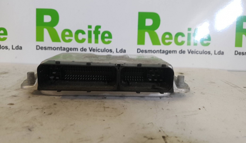 Engine control unit (ECU) AUDI A4 B6 (8E2) 1.9 TDI 6208817 | B-Parts